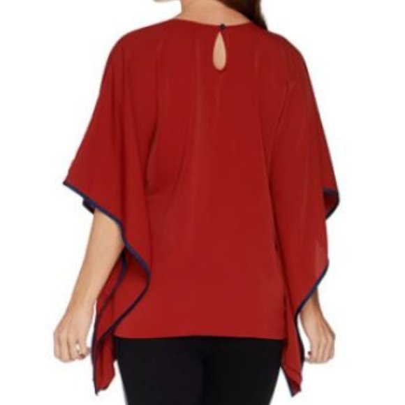 Lisa Rinna Collection | Tops | Lisa Rinna Top With Keyhole Neck Piping ...